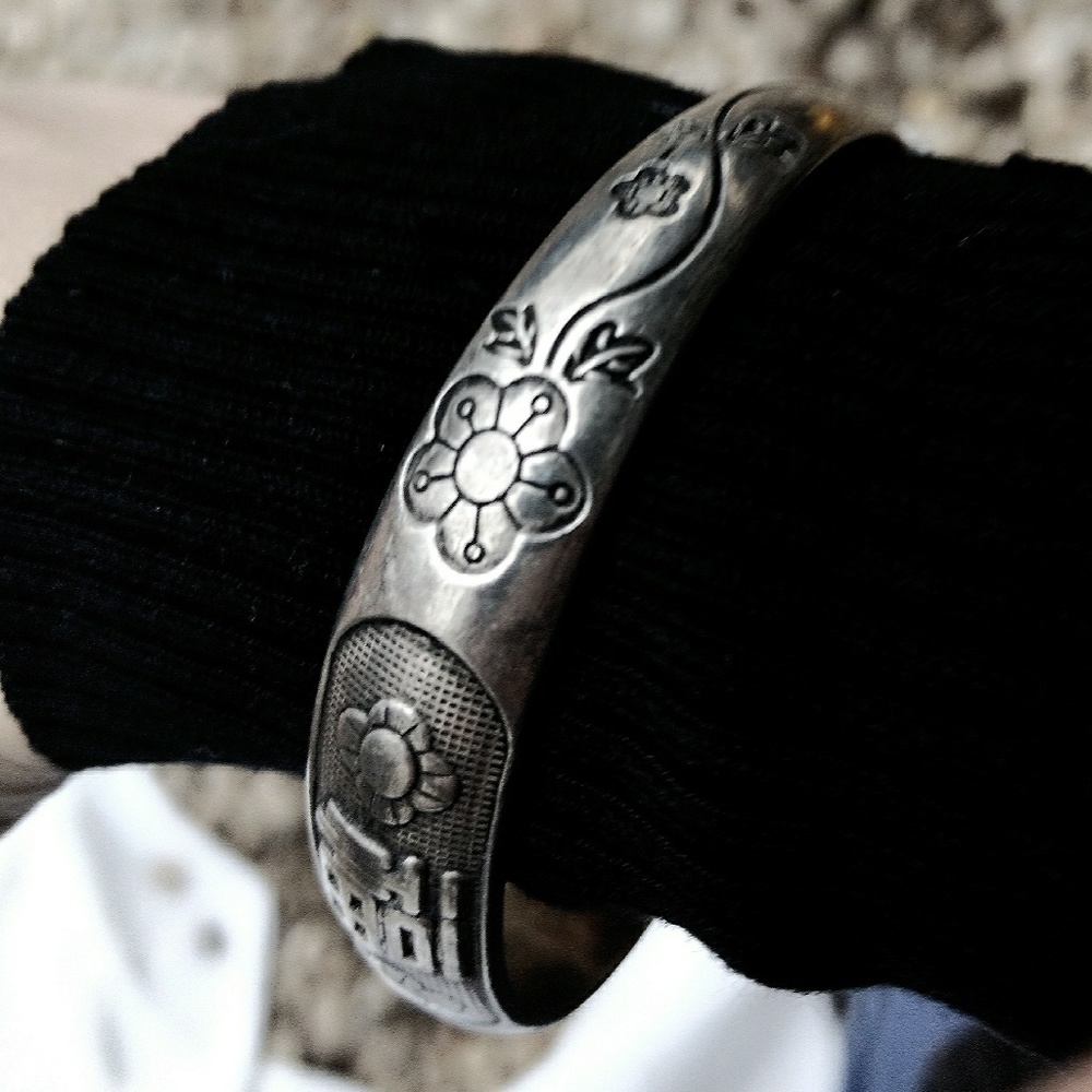 Antique Chinese Sterling Silver Bangle Bracelet - Gem
